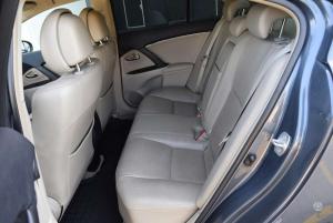 Grey Toyota Avensis 2010 in Vilnius, with an engine capacity of 2.23 L and mileage of 210 thousand km for 4450 €, photo 10 on AUTOMOTO.COM.LV