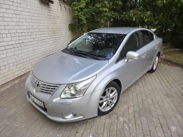 Toyota Avensis 2010 Viļņa vietnē Pelēks Toyota Avensis 2010 Viļņa, ar dzinēja tilpumu 2.00 L un nobraukumu 380 tūkst. km par 2900 €, foto 3 vietnē AUTOMOTO.COM.LV