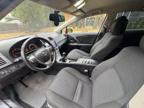 Тойота Авенсис 2010 в Каунас на AUTOMOTO.COM.LV Серый Тойота Авенсис 2010 в Каунас, объемом двигателя 2.00 л и пробегом 240 тыс. км за 3800 €, фото 6 на AUTOMOTO.COM.LV
