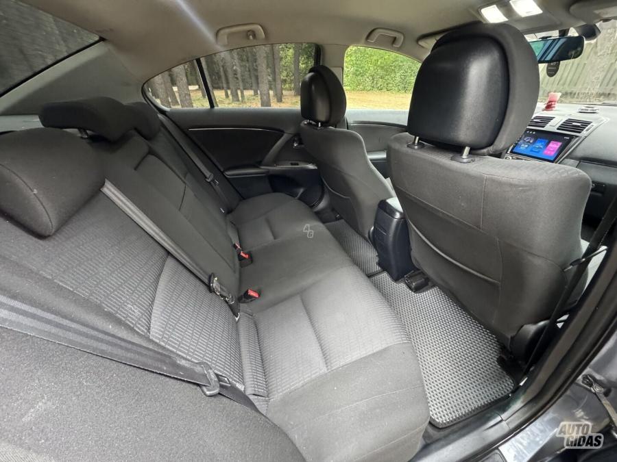Pelēks Toyota Avensis 2010 Kauņa, ar dzinēja tilpumu 2.00 L un nobraukumu 240 tūkst. km par 3850 €, foto 13 vietnē AUTOMOTO.COM.LV