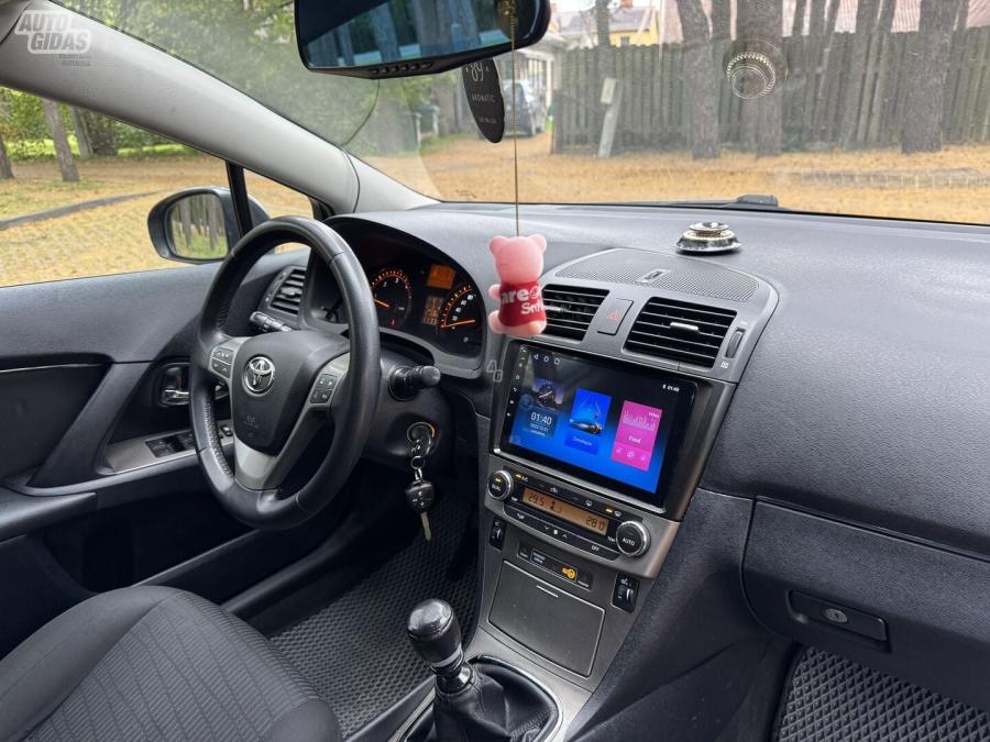 Pelēks Toyota Avensis 2010 Kauņa, ar dzinēja tilpumu 2.00 L un nobraukumu 240 tūkst. km par 3850 €, foto 15 vietnē AUTOMOTO.COM.LV