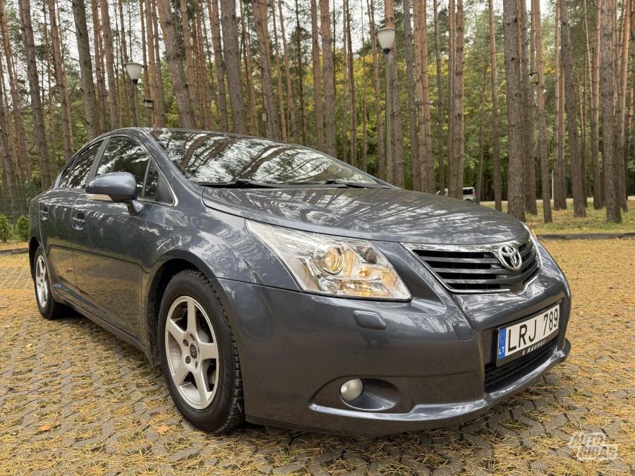Pelēks Toyota Avensis 2010 Kauņa, ar dzinēja tilpumu 2.00 L un nobraukumu 240 tūkst. km par 3850 €, foto 25 vietnē AUTOMOTO.COM.LV