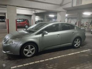 Grey Toyota Avensis 2011 in Klaipeda, with an engine capacity of 2.23 L and mileage of 276 thousand km for 5000 €, photo 2 on AUTOMOTO.COM.LV