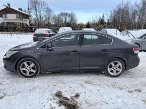 Grey Toyota Avensis 2011 in Jurbarkas, with an engine capacity of 2.23 L and mileage of 134 thousand km for 5500 €, photo  on AUTOMOTO.COM.LV