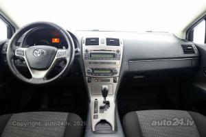 Pelēks Toyota Avensis 2011 Tallina, ar dzinēja tilpumu 1.80 L un nobraukumu 218 tūkst. km par 3999 €, foto 5 vietnē AUTOMOTO.COM.LV