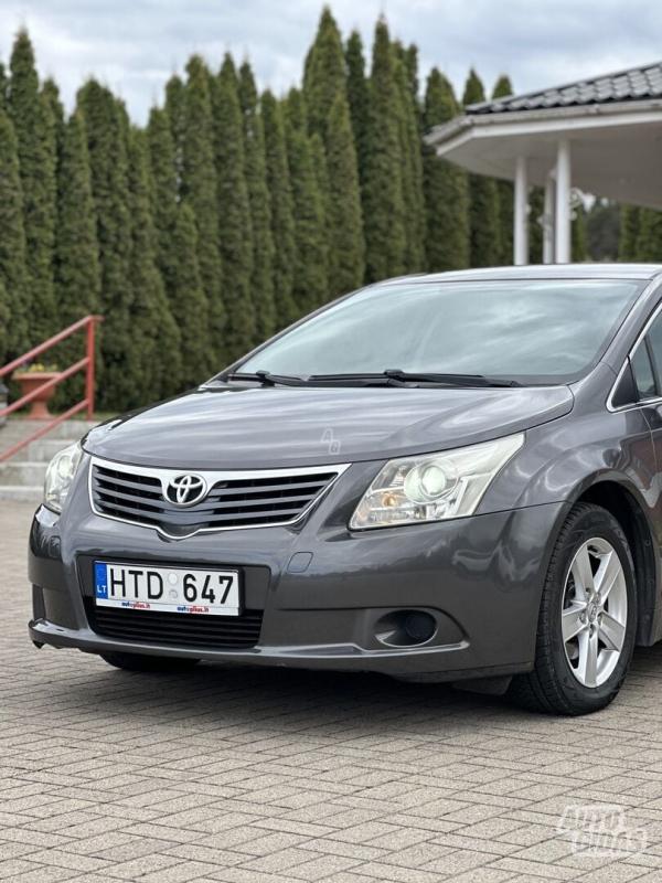 Grey Toyota Avensis 2011 in Vilnius, with an engine capacity of 2.00 L and mileage of 361 thousand km for 3800 €, photo 6 on AUTOMOTO.COM.LV
