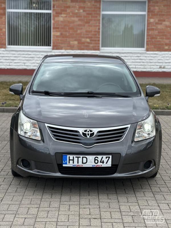 Grey Toyota Avensis 2011 in Vilnius, with an engine capacity of 2.00 L and mileage of 361 thousand km for 3800 €, photo 8 on AUTOMOTO.COM.LV
