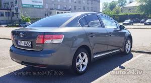 Grey Toyota Avensis 2011 in Jelgava, with an engine capacity of 2.00 L and mileage of 243 thousand km for 4300 €, photo 7 on AUTOMOTO.COM.LV
