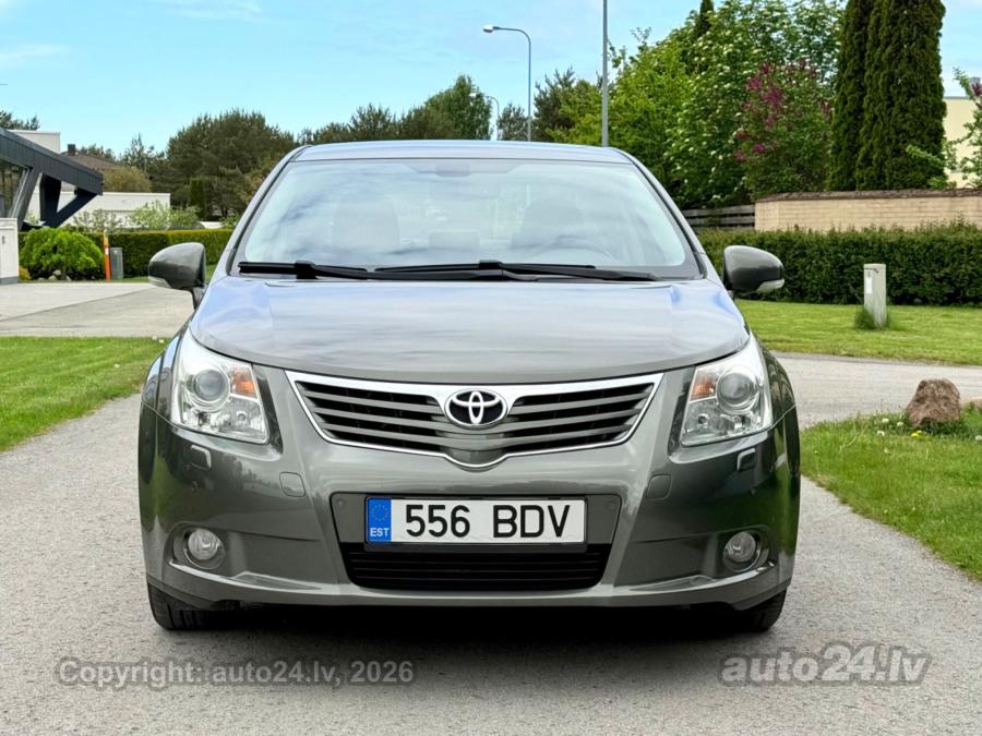 Серый Тойота Авенсис 2011 в Таллин, объемом двигателя 2.00 л и пробегом 100 тыс. км за 9500 €, фото 3 на AUTOMOTO.COM.LV