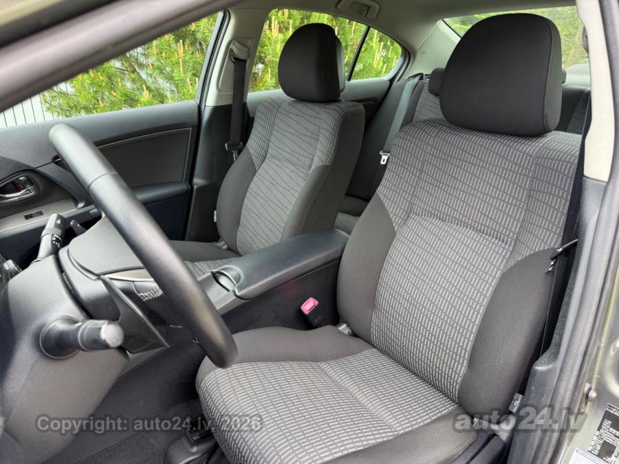 Серый Тойота Авенсис 2011 в Таллин, объемом двигателя 2.00 л и пробегом 100 тыс. км за 9500 €, фото 13 на AUTOMOTO.COM.LV