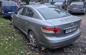 Grey Toyota Avensis 2011 in Riga, with an engine capacity of 1.80 L and mileage of 185 thousand km for 4900 €, photo 4 on AUTOMOTO.COM.LV