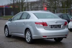 Серый Тойота Авенсис 2011 в Лиепая, объемом двигателя 2.20 л и пробегом 216 тыс. км за 7600 €, фото 3 на AUTOMOTO.COM.LV