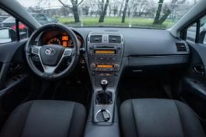 Серый Тойота Авенсис 2011 в Лиепая, объемом двигателя 2.20 л и пробегом 216 тыс. км за 7600 €, фото 8 на AUTOMOTO.COM.LV