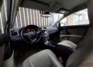 Серый Тойота Авенсис 2011 в Рига, объемом двигателя 2.00 л и пробегом 140 тыс. км за 7990 €, фото 4 на AUTOMOTO.COM.LV
