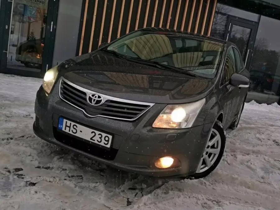 Серый Тойота Авенсис 2011 в Рига, объемом двигателя 2.00 л и пробегом 140 тыс. км за 7990 €, фото 13 на AUTOMOTO.COM.LV