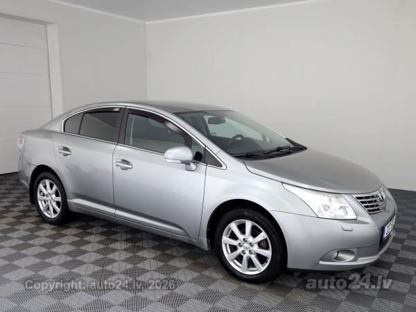 Grey Toyota Avensis 2011 in Tallinn, with an engine capacity of 2.00 L and mileage of 343 thousand km for 2999 €, photo 1 on AUTOMOTO.COM.LV