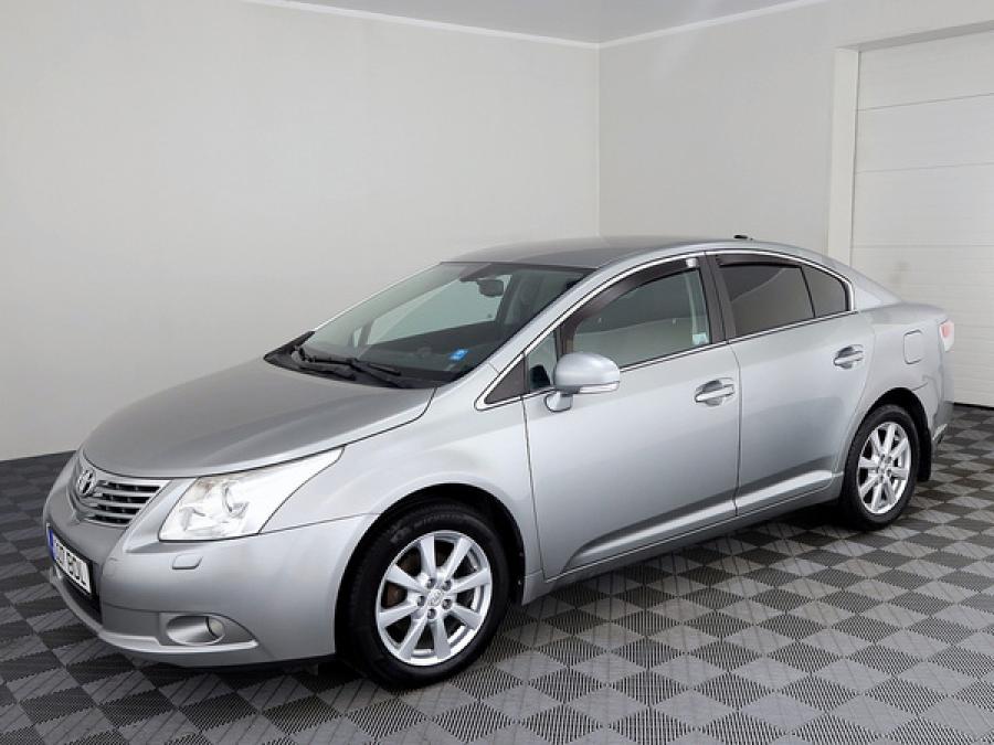 Pelēks Toyota Avensis 2011 Tallina, ar dzinēja tilpumu 2.00 L un nobraukumu 343 tūkst. km par 2999 €, foto 3 vietnē AUTOMOTO.COM.LV