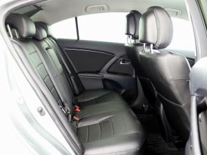 Pelēks Toyota Avensis 2011 Tallina, ar dzinēja tilpumu 2.00 L un nobraukumu 343 tūkst. km par 2999 €, foto 17 vietnē AUTOMOTO.COM.LV