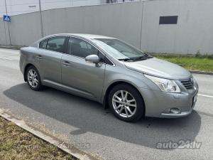 Pelēks Toyota Avensis 2011 Tallina, ar dzinēja tilpumu 1.80 L un nobraukumu 162 tūkst. km par 6999 €, foto  vietnē AUTOMOTO.COM.LV