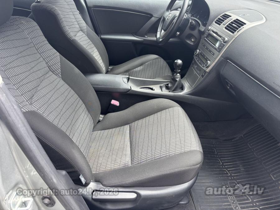 Серый Тойота Авенсис 2011 в Таллин, объемом двигателя 1.80 л и пробегом 162 тыс. км за 6999 €, фото 7 на AUTOMOTO.COM.LV