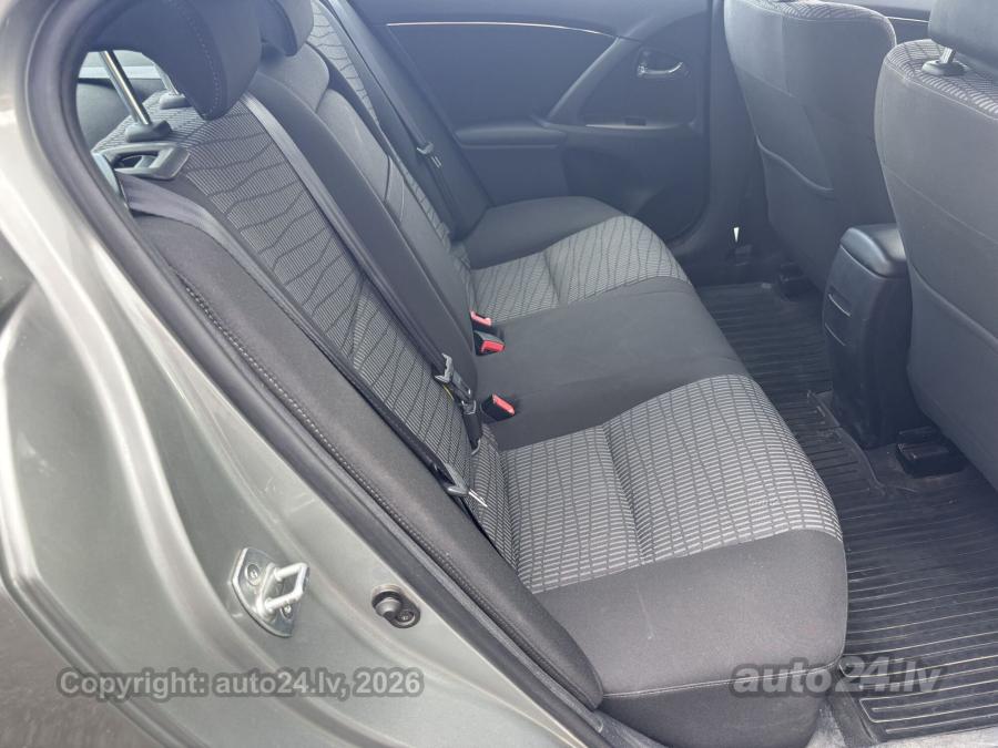 Серый Тойота Авенсис 2011 в Таллин, объемом двигателя 1.80 л и пробегом 162 тыс. км за 6999 €, фото 8 на AUTOMOTO.COM.LV