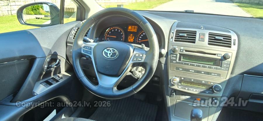 Серый Тойота Авенсис 2011 в Раквере, объемом двигателя 1.80 л и пробегом 258 тыс. км за 5990 €, фото 10 на AUTOMOTO.COM.LV