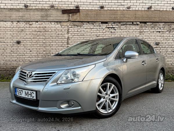 Grey Toyota Avensis 2011 in Tallinn, with an engine capacity of 1.80 L and mileage of 226 thousand km for 5700 €, photo 2 on AUTOMOTO.COM.LV