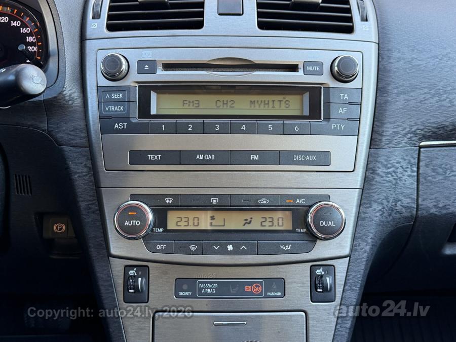Серый Тойота Авенсис 2011 в Таллин, объемом двигателя 1.80 л и пробегом 226 тыс. км за 5700 €, фото 19 на AUTOMOTO.COM.LV
