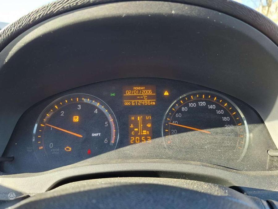 Серый Тойота Авенсис 2011 в Кретинга, объемом двигателя 2.00 л и пробегом 614 тыс. км за 1350 €, фото 17 на AUTOMOTO.COM.LV