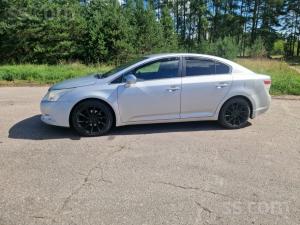 Pelēks Toyota Avensis 2011 Rīga, ar dzinēja tilpumu 2.00 L un nobraukumu 275 tūkst. km par 3600 €, foto 6 vietnē AUTOMOTO.COM.LV
