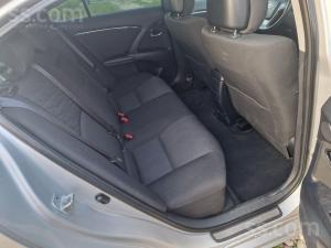Pelēks Toyota Avensis 2011 Rīga, ar dzinēja tilpumu 2.00 L un nobraukumu 275 tūkst. km par 3600 €, foto 10 vietnē AUTOMOTO.COM.LV