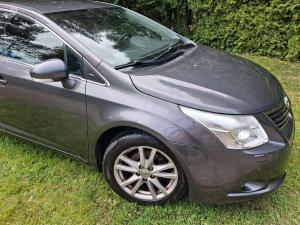 Серый Тойота Авенсис 2011 в Вильнюс, объемом двигателя 1.99 л и пробегом 104 тыс. км за 6100 €, фото 11 на AUTOMOTO.COM.LV