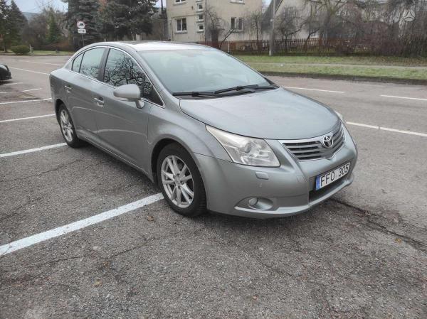 Pelēks Toyota Avensis 2011 Kauņa, ar dzinēja tilpumu 2.00 L un nobraukumu 330 tūkst. km par 3500 €, foto 4 vietnē AUTOMOTO.COM.LV