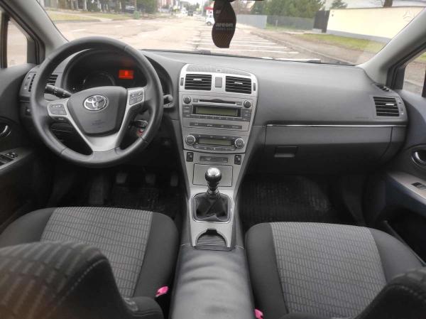 Pelēks Toyota Avensis 2011 Kauņa, ar dzinēja tilpumu 2.00 L un nobraukumu 330 tūkst. km par 3500 €, foto 10 vietnē AUTOMOTO.COM.LV