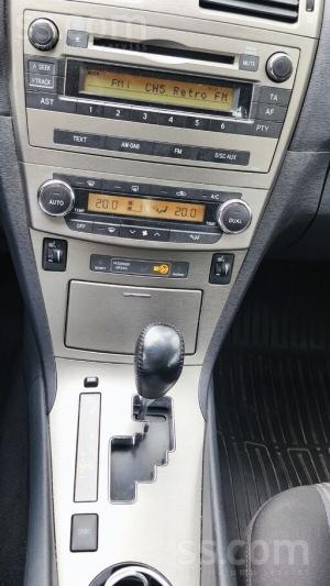 Grey Toyota Avensis 2011 in Jurmala, with an engine capacity of 1.80 L and mileage of 275 thousand km for 3900 €, photo 17 on AUTOMOTO.COM.LV