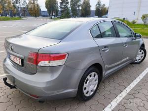Pelēks Toyota Avensis 2011 Rīga, ar dzinēja tilpumu 2.00 L un nobraukumu 0 tūkst. km par 5600 €, foto 6 vietnē AUTOMOTO.COM.LV