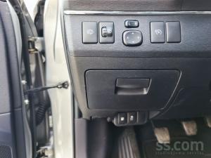 Pelēks Toyota Avensis 2011 Rīga, ar dzinēja tilpumu 2.00 L un nobraukumu 0 tūkst. km par 5600 €, foto 15 vietnē AUTOMOTO.COM.LV