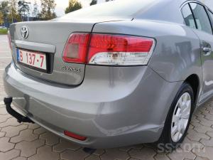 Pelēks Toyota Avensis 2011 Rīga, ar dzinēja tilpumu 2.00 L un nobraukumu 0 tūkst. km par 5600 €, foto 27 vietnē AUTOMOTO.COM.LV