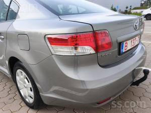 Pelēks Toyota Avensis 2011 Rīga, ar dzinēja tilpumu 2.00 L un nobraukumu 0 tūkst. km par 5600 €, foto 28 vietnē AUTOMOTO.COM.LV