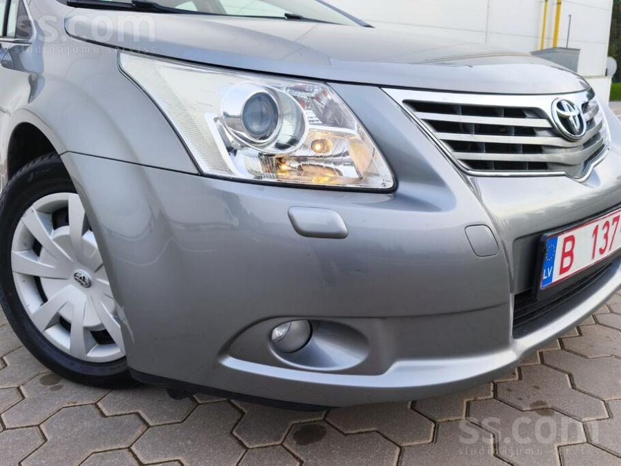Pelēks Toyota Avensis 2011 Rīga, ar dzinēja tilpumu 2.00 L un nobraukumu 0 tūkst. km par 5600 €, foto 30 vietnē AUTOMOTO.COM.LV