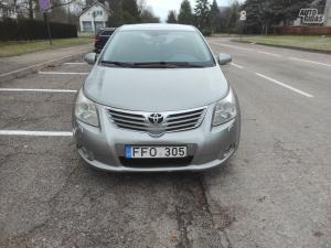 Pelēks Toyota Avensis 2011 Kauņa, ar dzinēja tilpumu 2.00 L un nobraukumu 330 tūkst. km par 3500 €, foto 3 vietnē AUTOMOTO.COM.LV