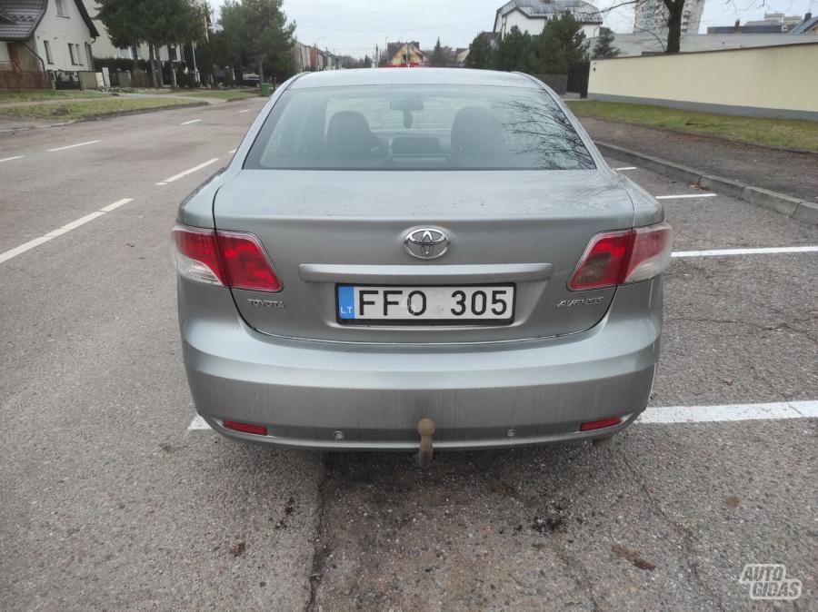 Pelēks Toyota Avensis 2011 Kauņa, ar dzinēja tilpumu 2.00 L un nobraukumu 330 tūkst. km par 3500 €, foto 8 vietnē AUTOMOTO.COM.LV