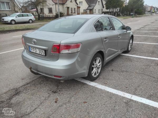 Toyota Avensis 2011 Kauņa vietnē Pelēks Toyota Avensis 2011 Kauņa, ar dzinēja tilpumu 2.00 L un nobraukumu 330 tūkst. km par 3500 €, foto 9 vietnē AUTOMOTO.COM.LV
