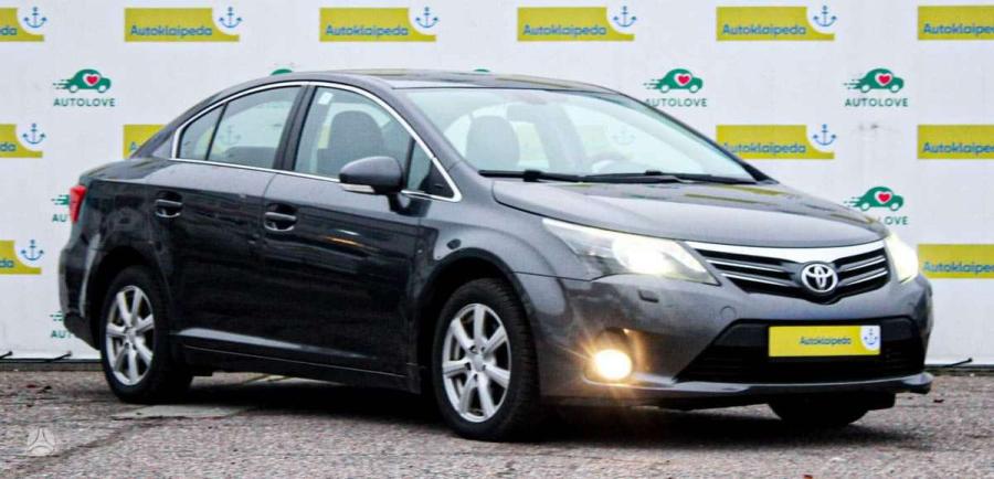 Grey Toyota Avensis 2012 in Klaipeda, with an engine capacity of 2.00 L and mileage of 275 thousand km for 5990 €, photo 2 on AUTOMOTO.COM.LV