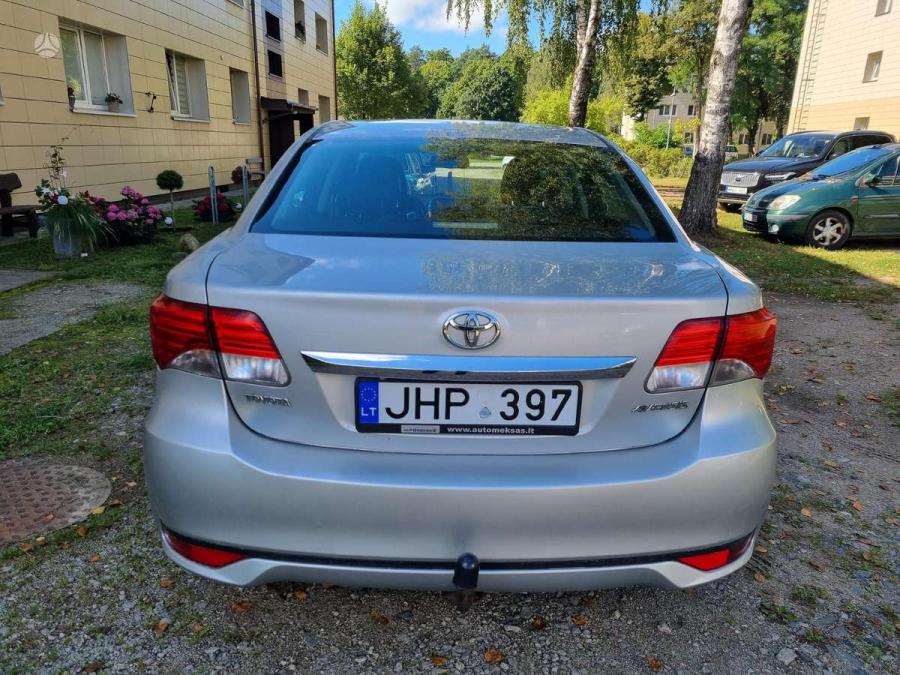 Pelēks Toyota Avensis 2012 Tauragė, ar dzinēja tilpumu 2.00 L un nobraukumu 360 tūkst. km par 3700 €, foto 5 vietnē AUTOMOTO.COM.LV