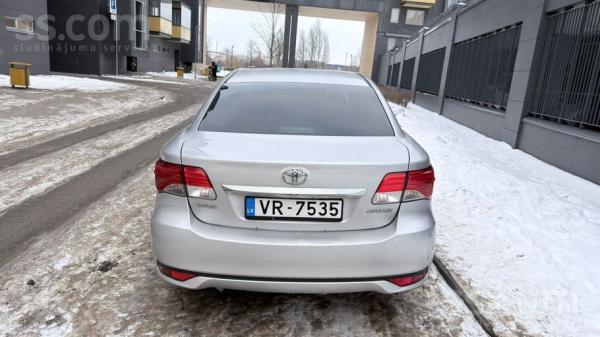 Pelēks Toyota Avensis 2012 Rīga, ar dzinēja tilpumu 1.60 L un nobraukumu 394 tūkst. km par 4100 €, foto 3 vietnē AUTOMOTO.COM.LV
