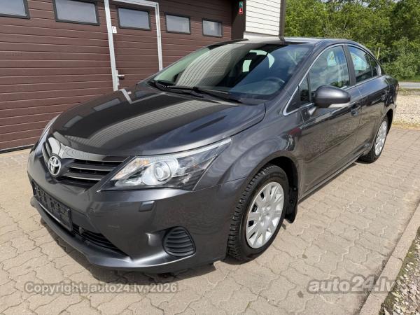 Pelēks Toyota Avensis 2012 Veru, ar dzinēja tilpumu 1.60 L un nobraukumu 164 tūkst. km par 6490 €, foto 1 vietnē AUTOMOTO.COM.LV