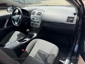 Серый Тойота Авенсис 2012 в Выру, объемом двигателя 1.60 л и пробегом 164 тыс. км за 6490 €, фото 8 на AUTOMOTO.COM.LV