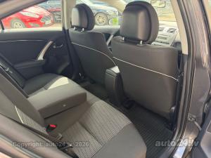 Серый Тойота Авенсис 2012 в Выру, объемом двигателя 1.60 л и пробегом 164 тыс. км за 6490 €, фото 10 на AUTOMOTO.COM.LV