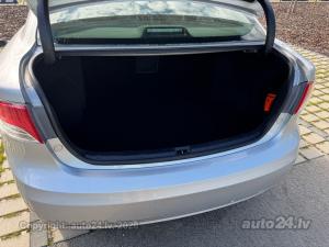 Pelēks Toyota Avensis 2012 Mardu, ar dzinēja tilpumu 1.80 L un nobraukumu 215 tūkst. km par 6200 €, foto 6 vietnē AUTOMOTO.COM.LV